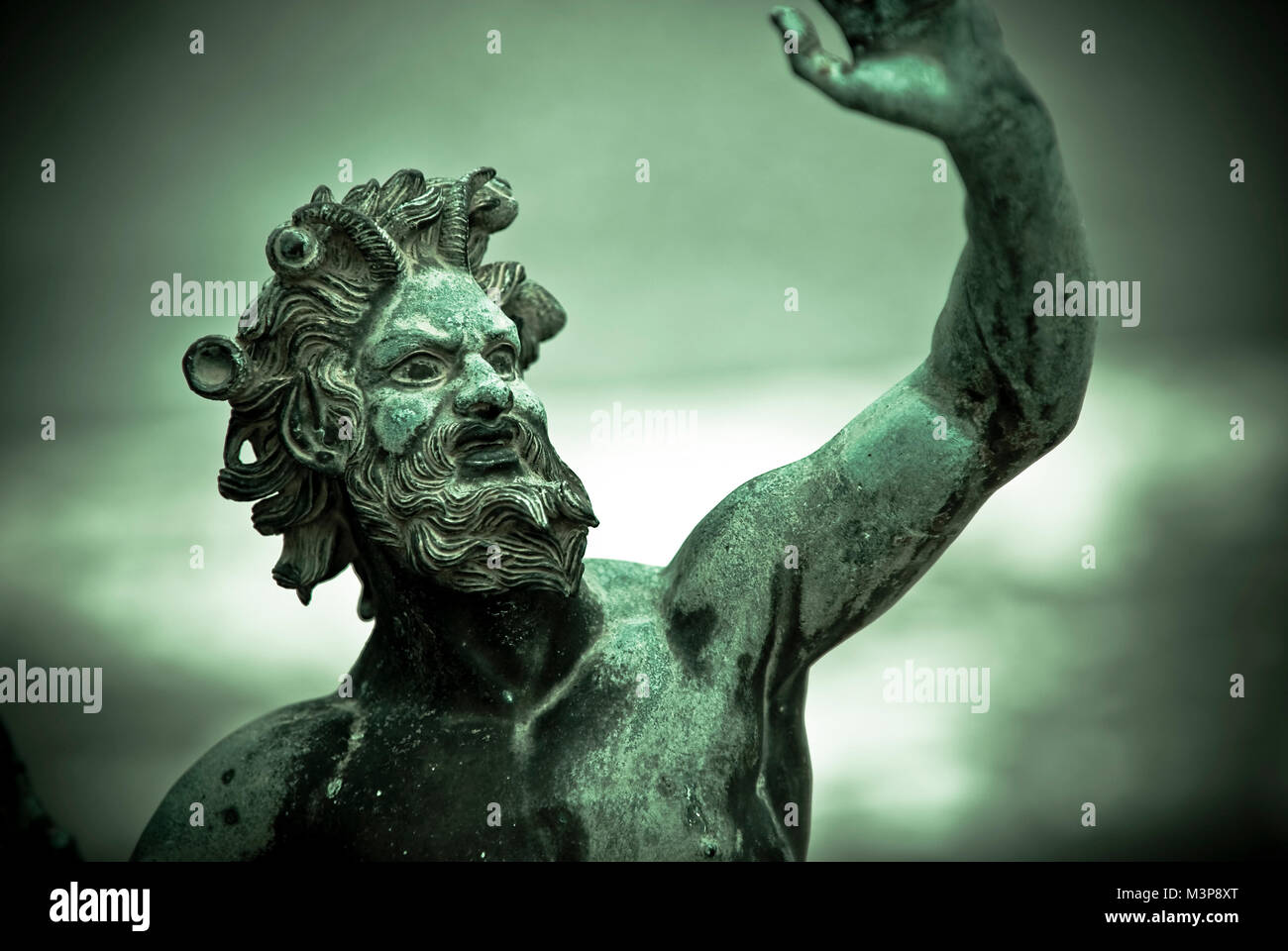 Faun statue hi-res stock photography and images - Alamy