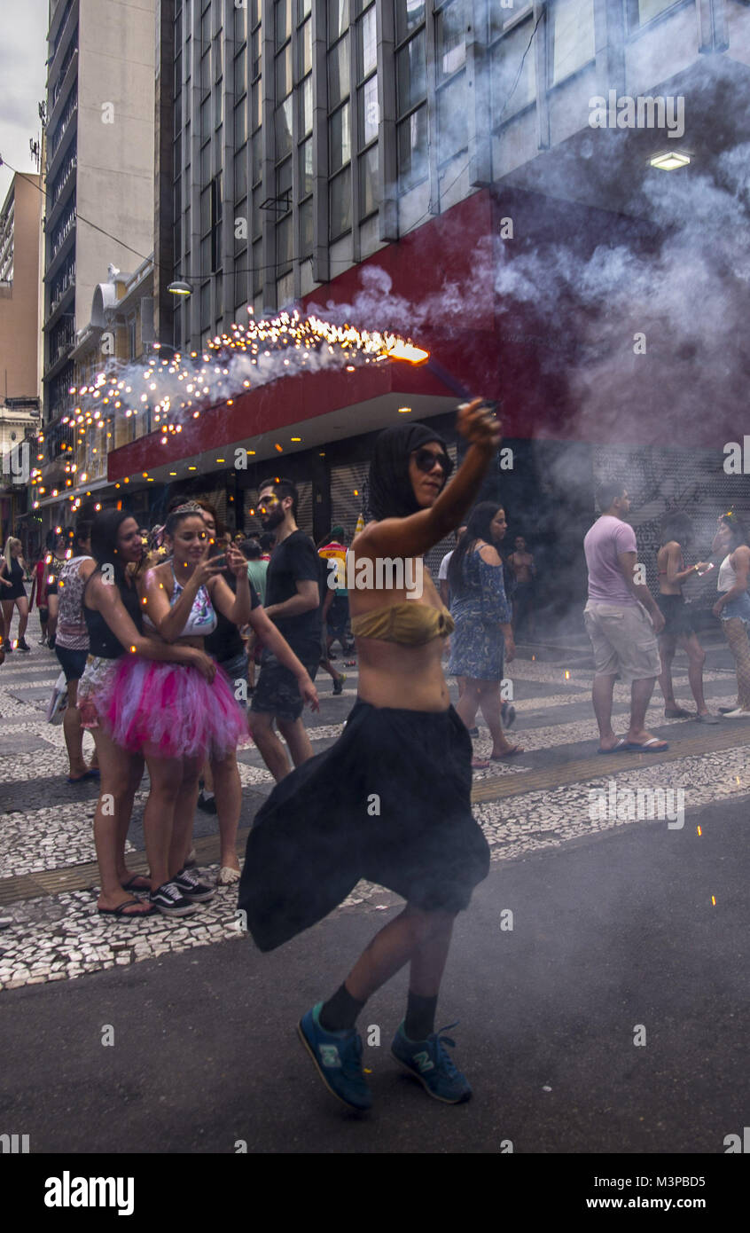 Sao Paulo, Brazil. 12th Feb, 2018. Revelers pose during street Carnival ...