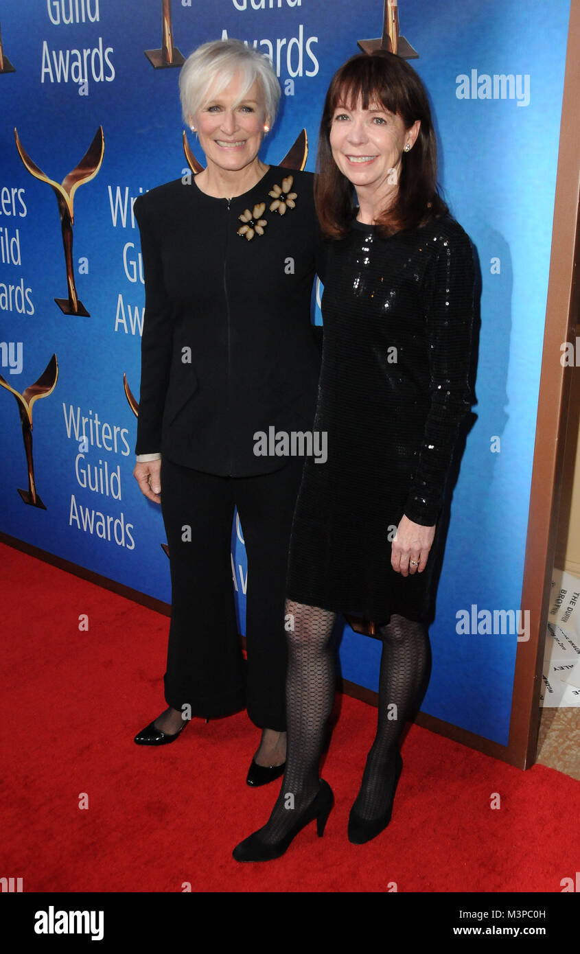 Beverly Hills, USA. 11th Feb, 2018. (L-R) Actress Glenn Close and ...