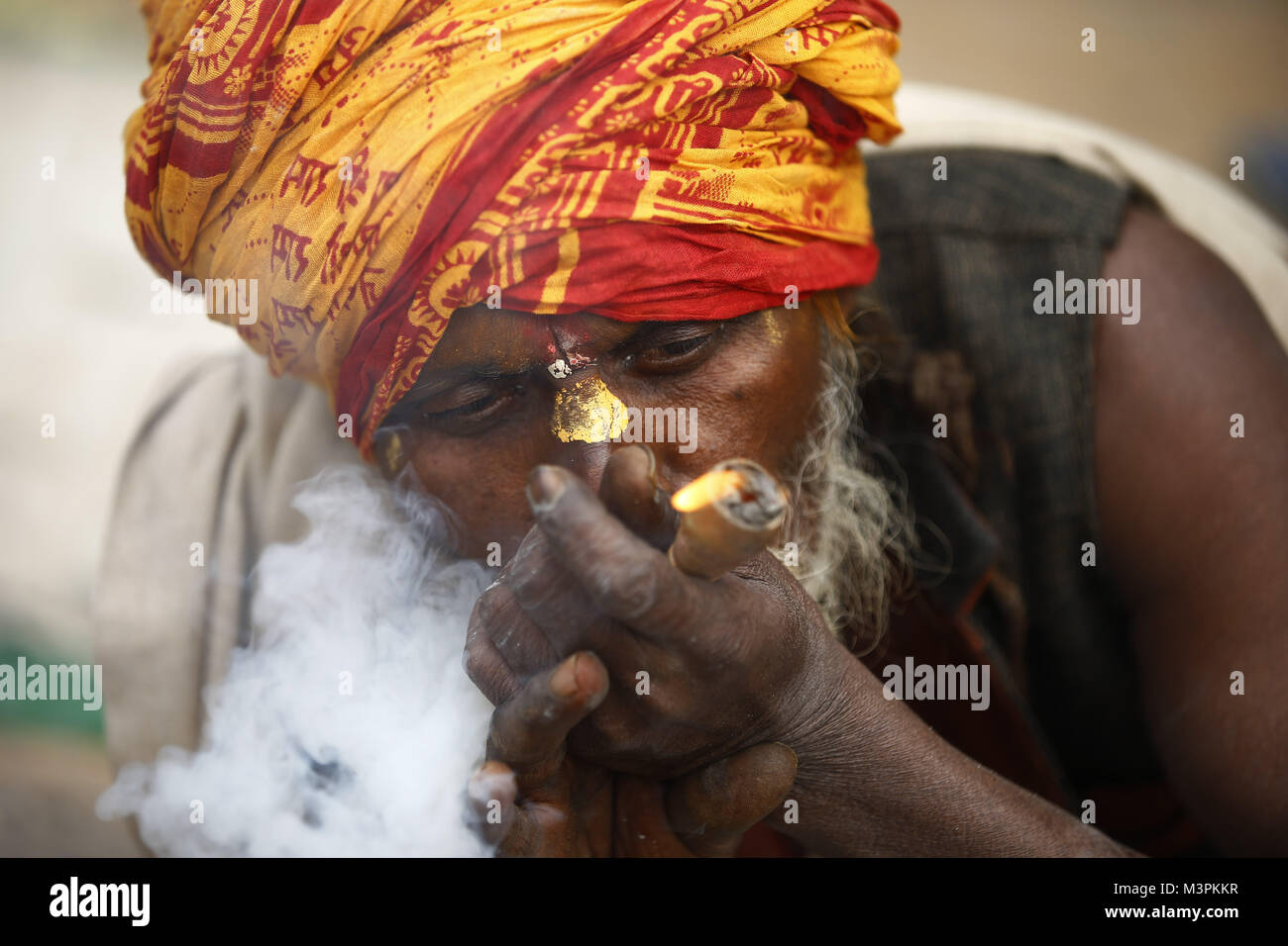 Chillum pipe hi-res stock photography and images - Alamy