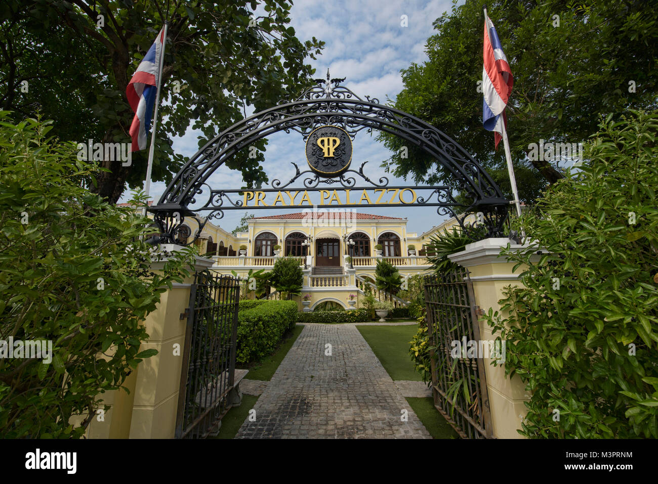 Thailand colonial style architecture hi-res stock photography and ...