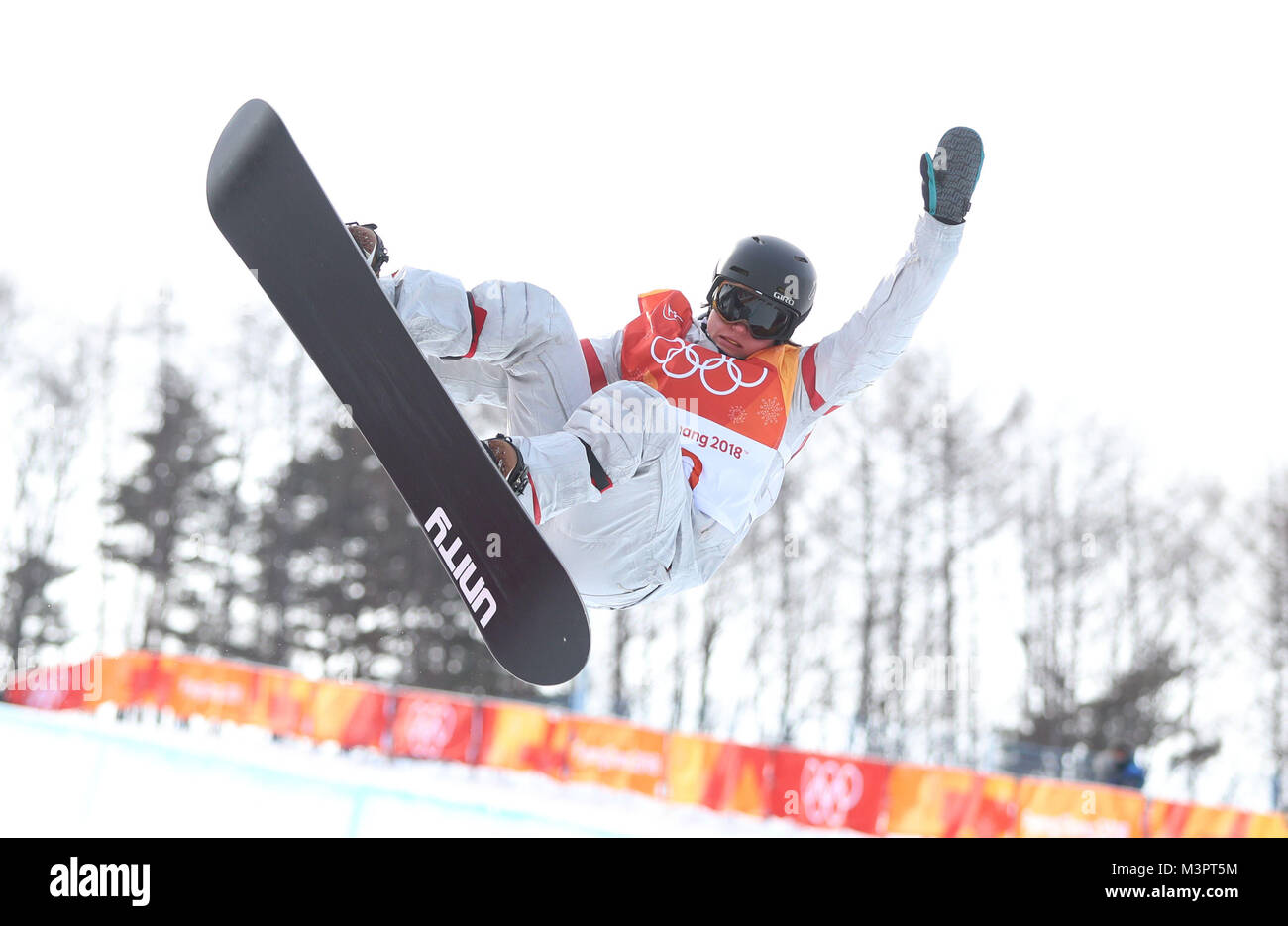 USA's Arielle Gold during the Ladies Halfpipe Snowboard Qualification ...