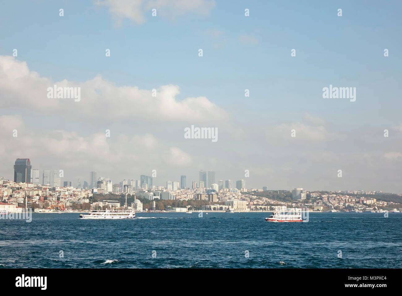 Ships floating bosphorus galata istanbul hi-res stock photography and ...