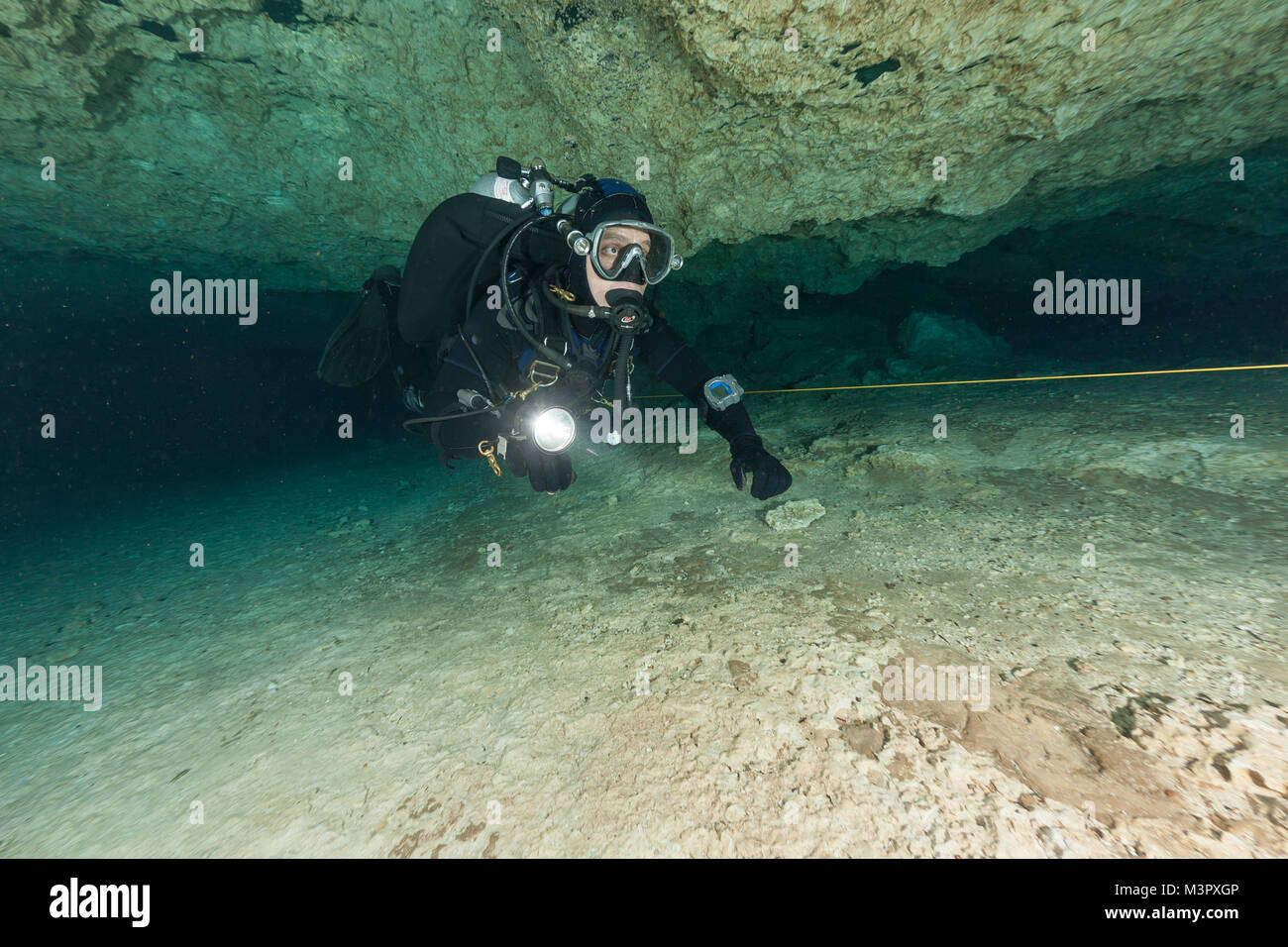 divers underwater caves diving Florida Jackson Blue cave USA Stock ...