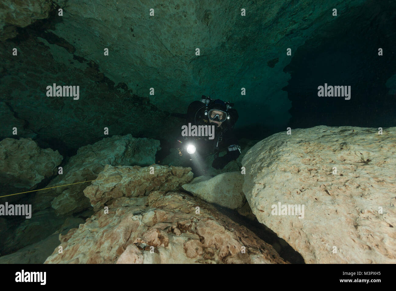 divers underwater caves diving Florida Jackson Blue cave USA Stock ...