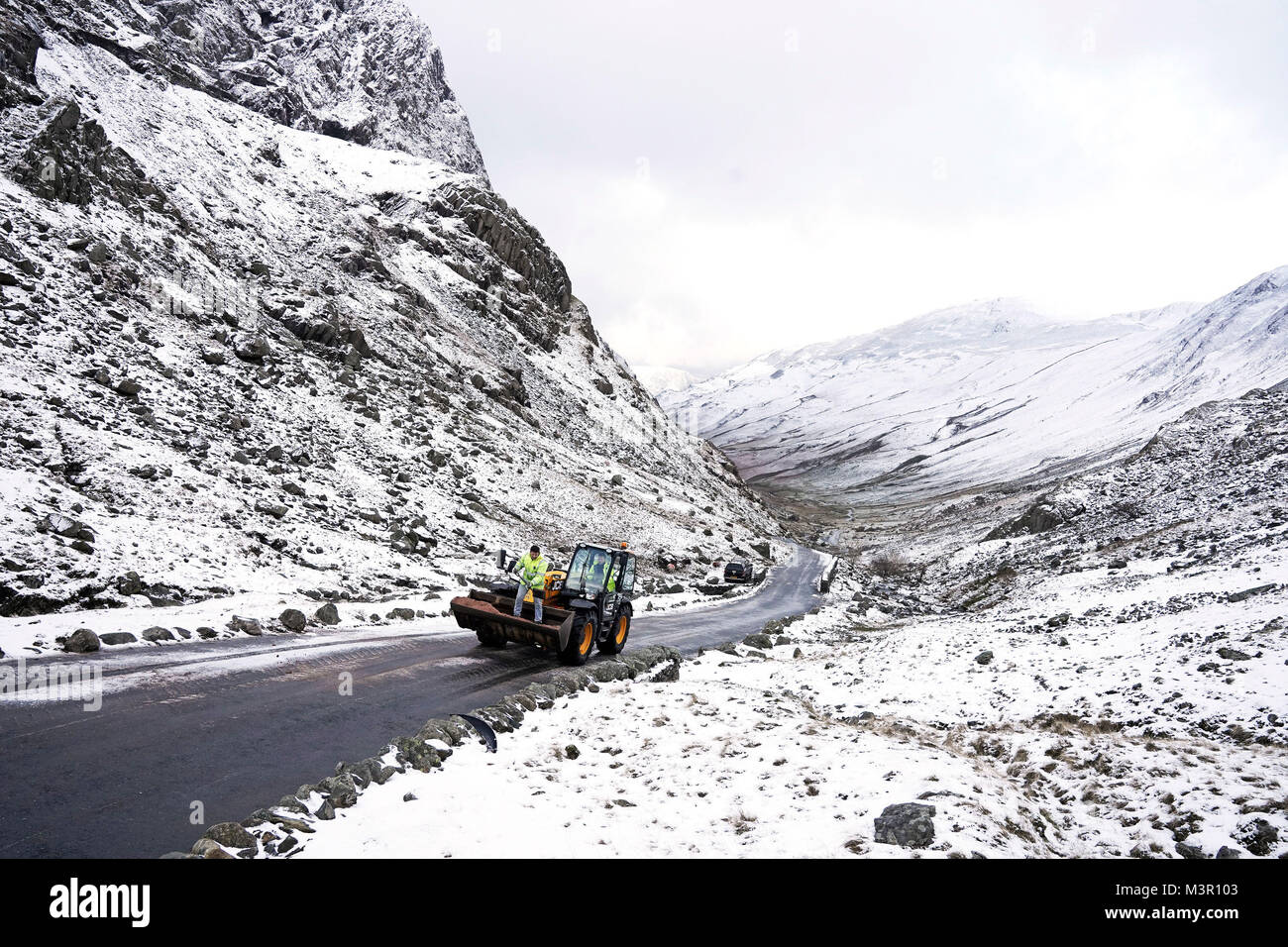 Cumbria clears the roads hi-res stock photography and images - Alamy
