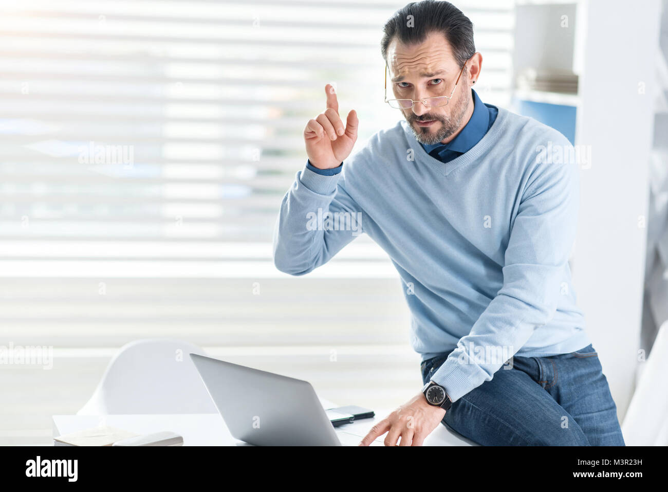 Serious manager hi-res stock photography and images - Alamy