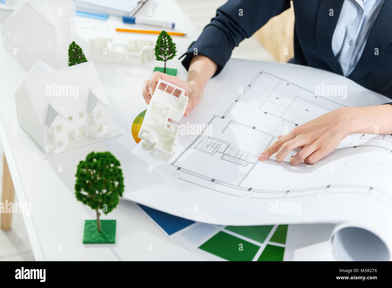 Professional engineer working on the house construction Stock Photo - Alamy