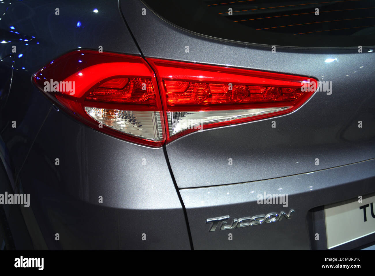 Truck tail light hi-res stock photography and images - Alamy