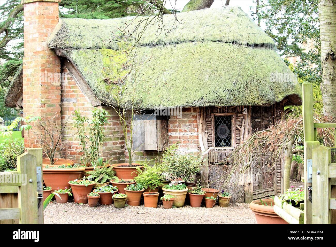 Castaway gardens hi-res stock photography and images - Alamy