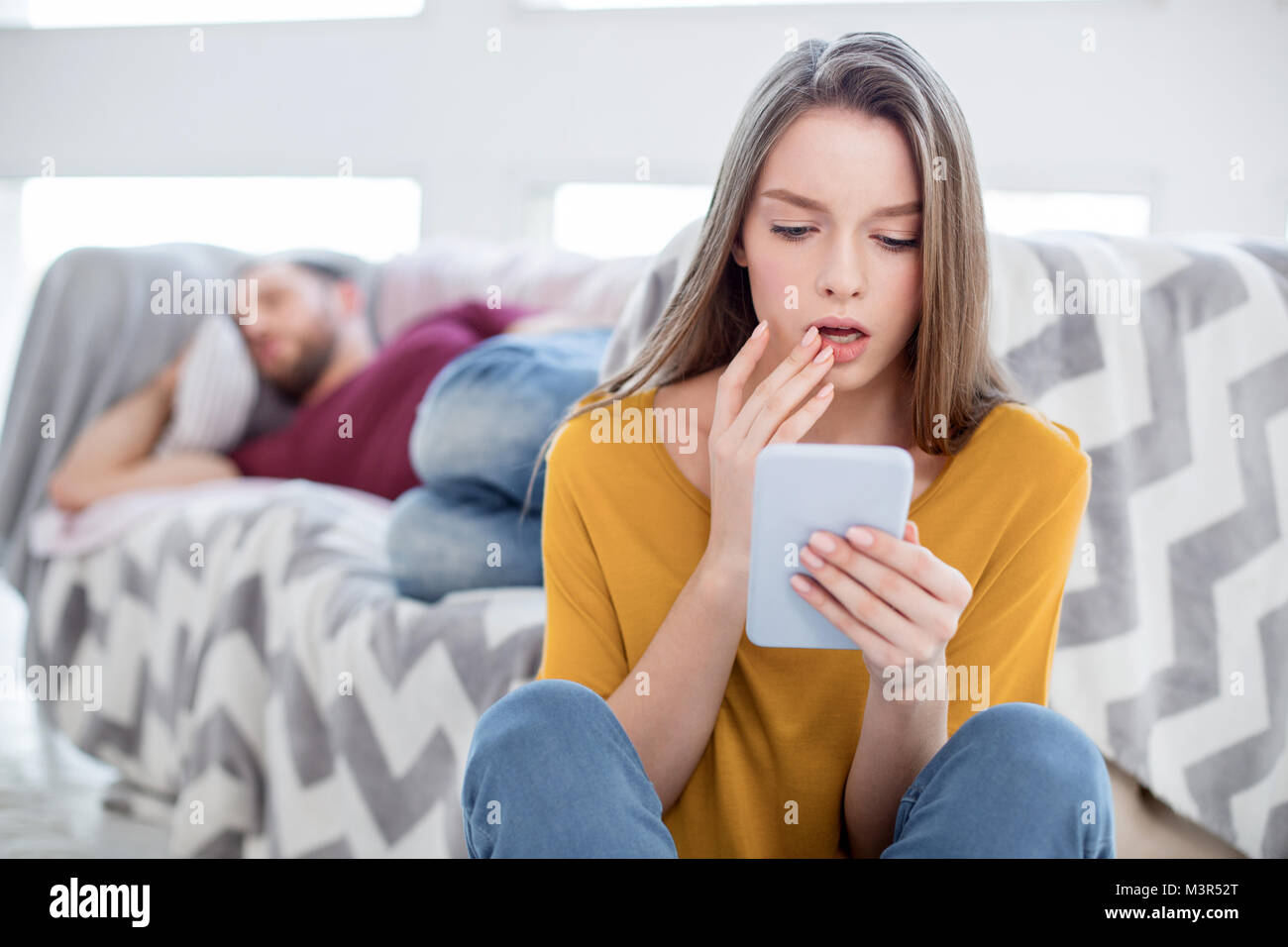 Suspicious device hi-res stock photography and images - Alamy
