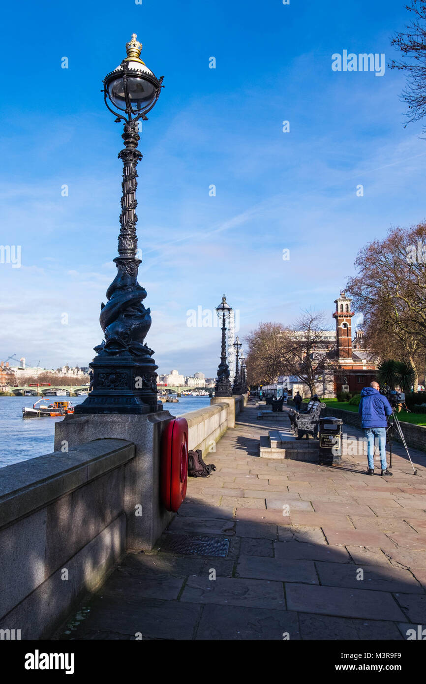 Albert embankment south bank london promenade Stock Photo - Alamy