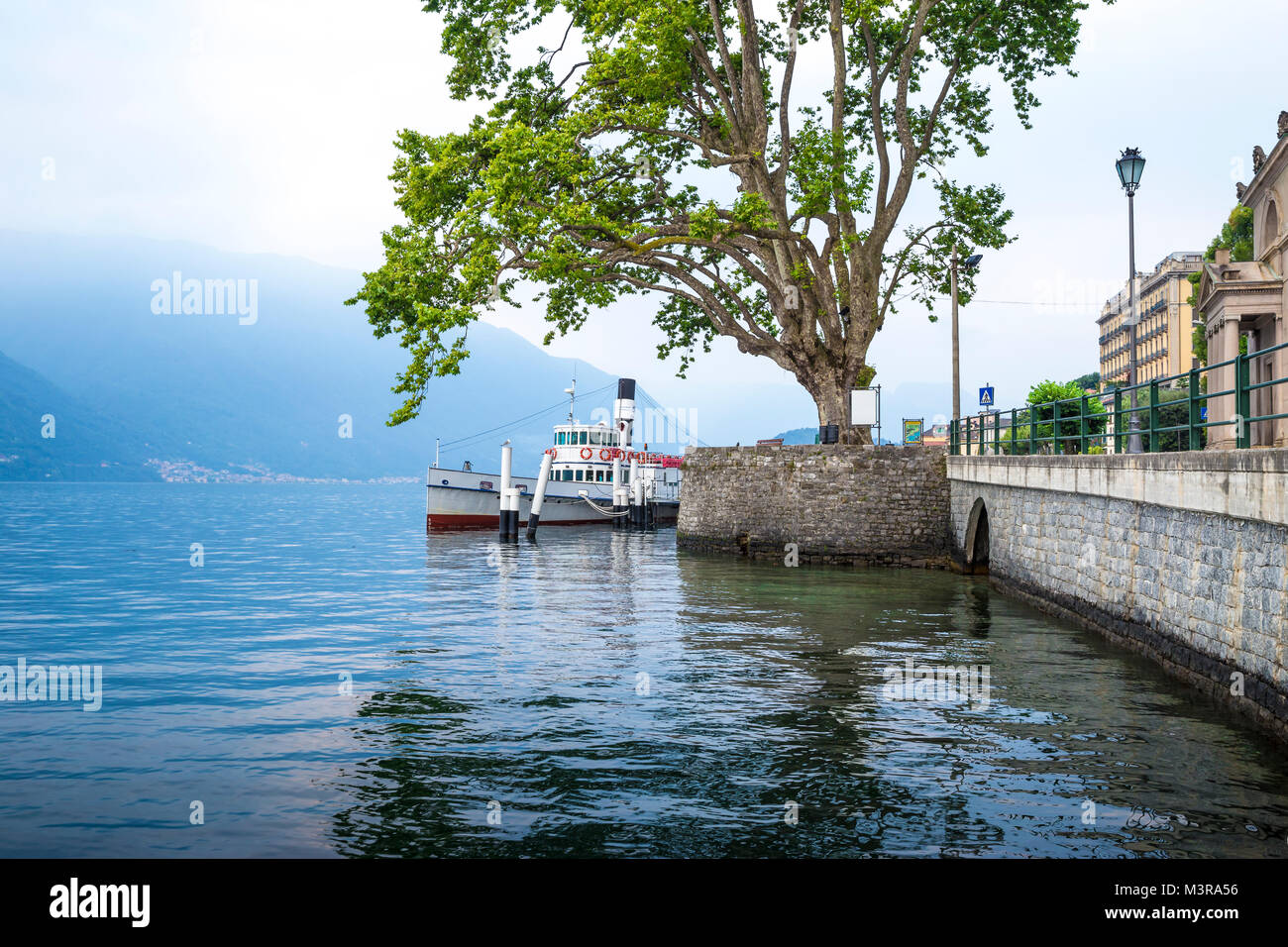 Passenger ferry on lake como hi-res stock photography and images - Alamy