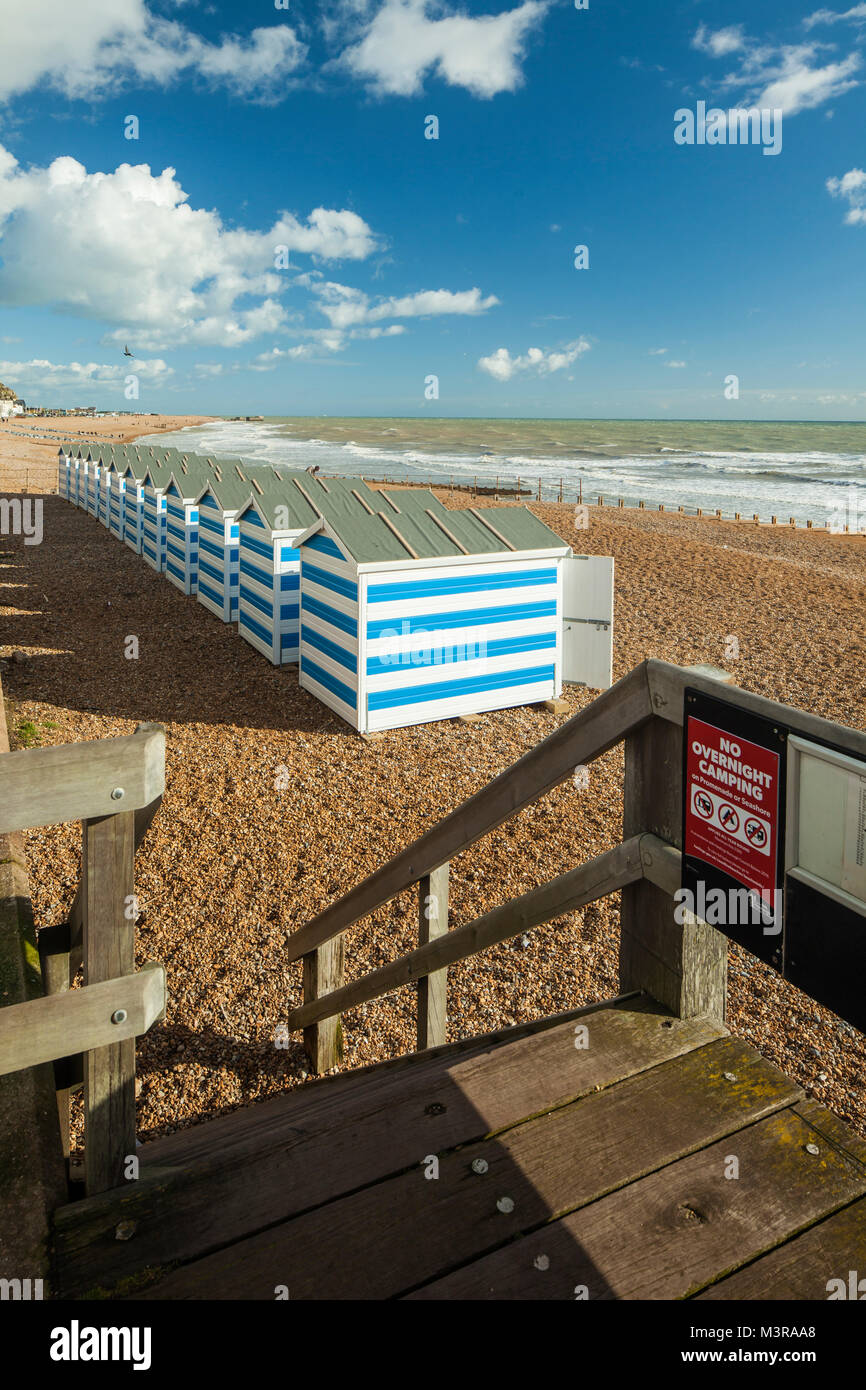 Hastings beach huts hi-res stock photography and images - Alamy