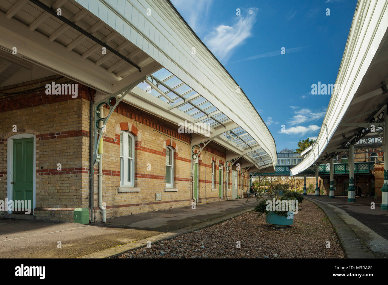 Lewes train station, East Sussex, England Stock Photo - Alamy