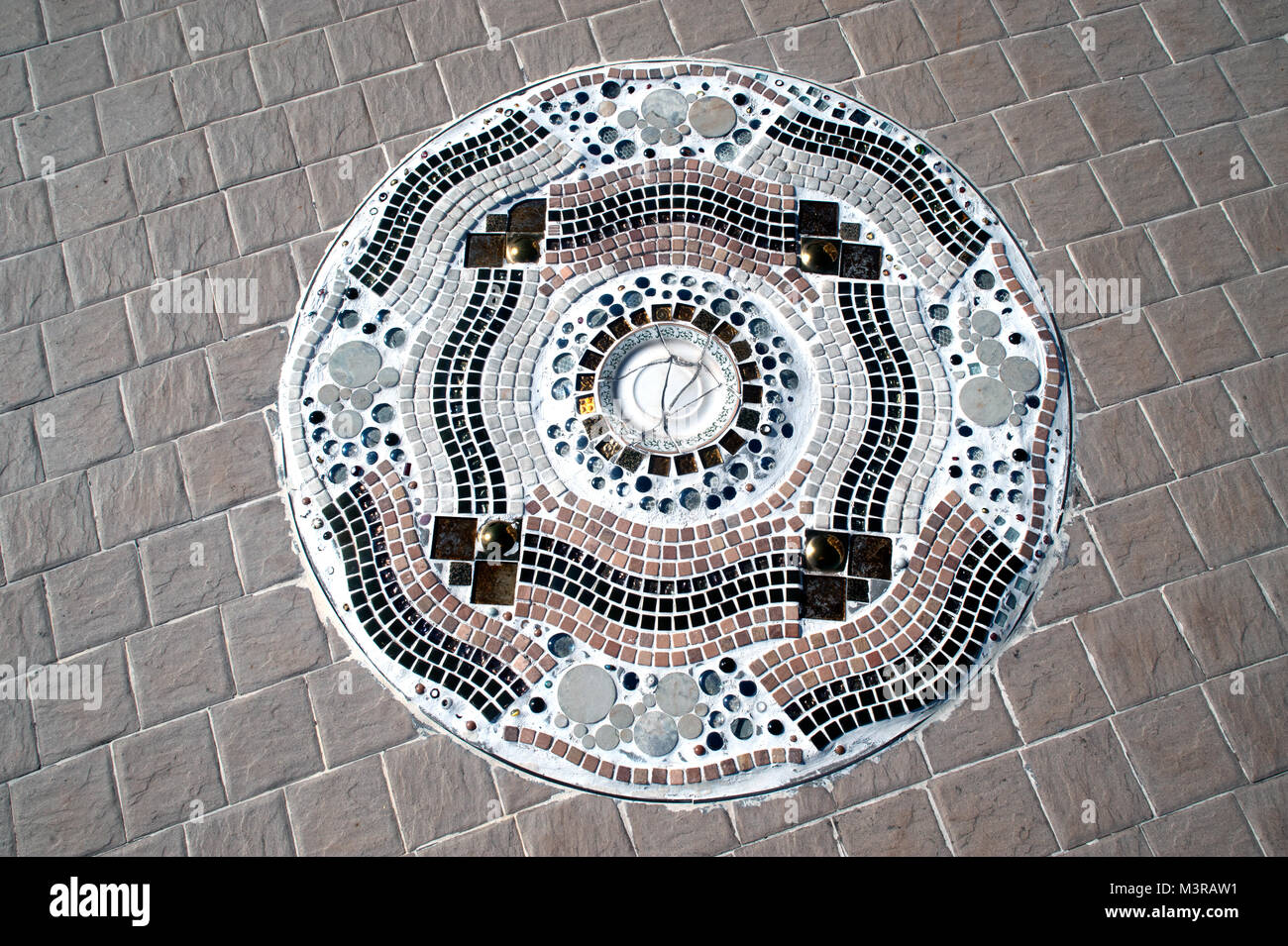 Hand made circular mosaic on Thai Buddhist Temple floor Stock Photo - Alamy