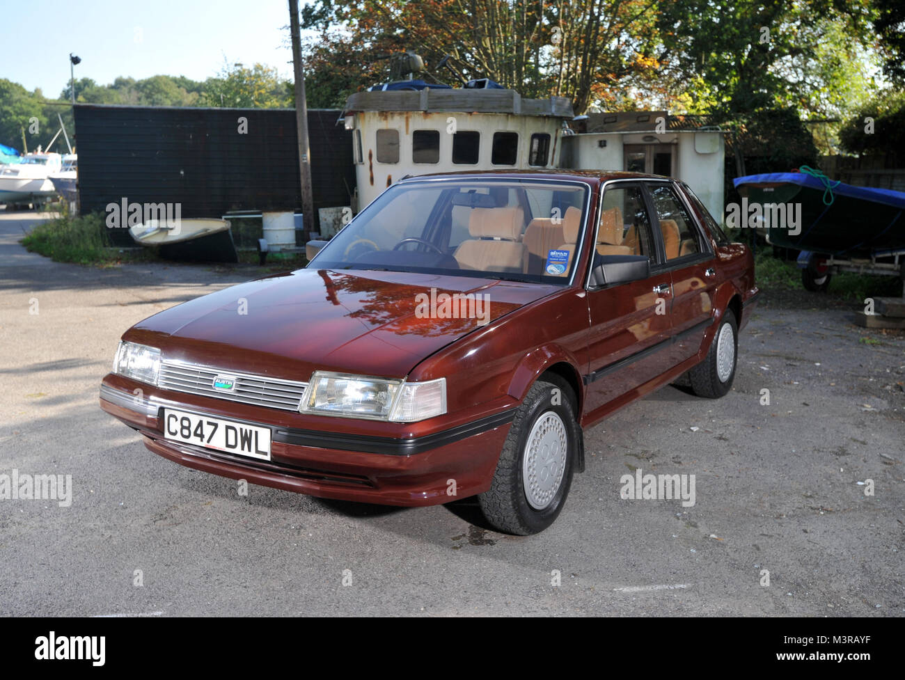 1985 Austin Montego 1.6 HL 1980s British family saloon and common rep ...