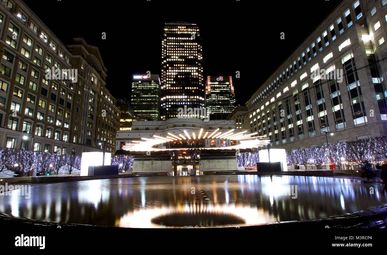 Cabot Square Canary Wharf, London, England Stock Photo - Alamy