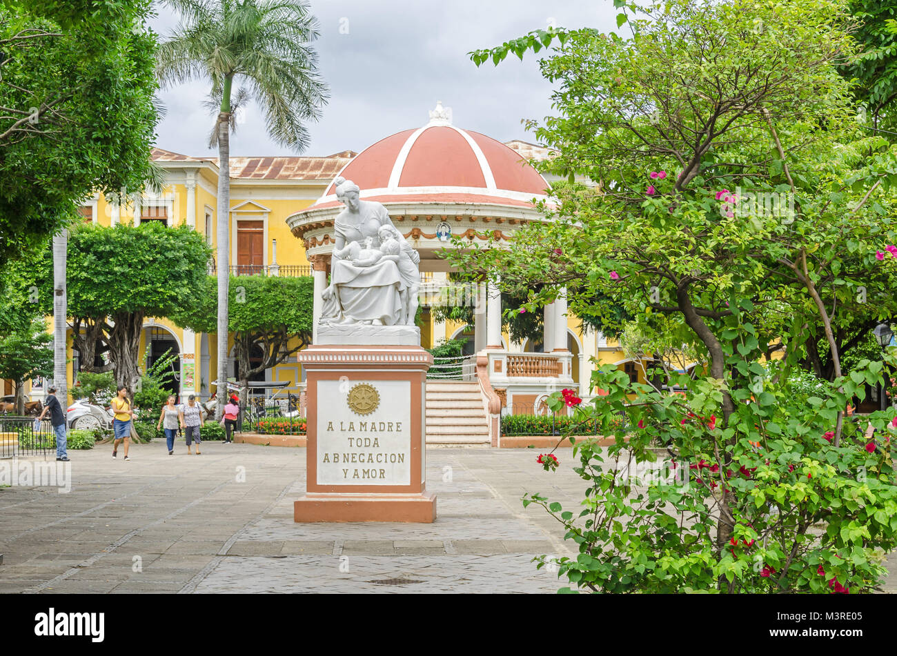 Granada, Nicaragua - 25 October, 2017: Central Park in Granada ...