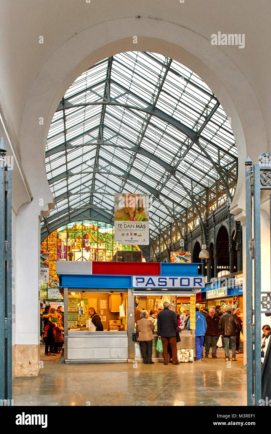 Mercado central de malaga hi-res stock photography and images - Alamy