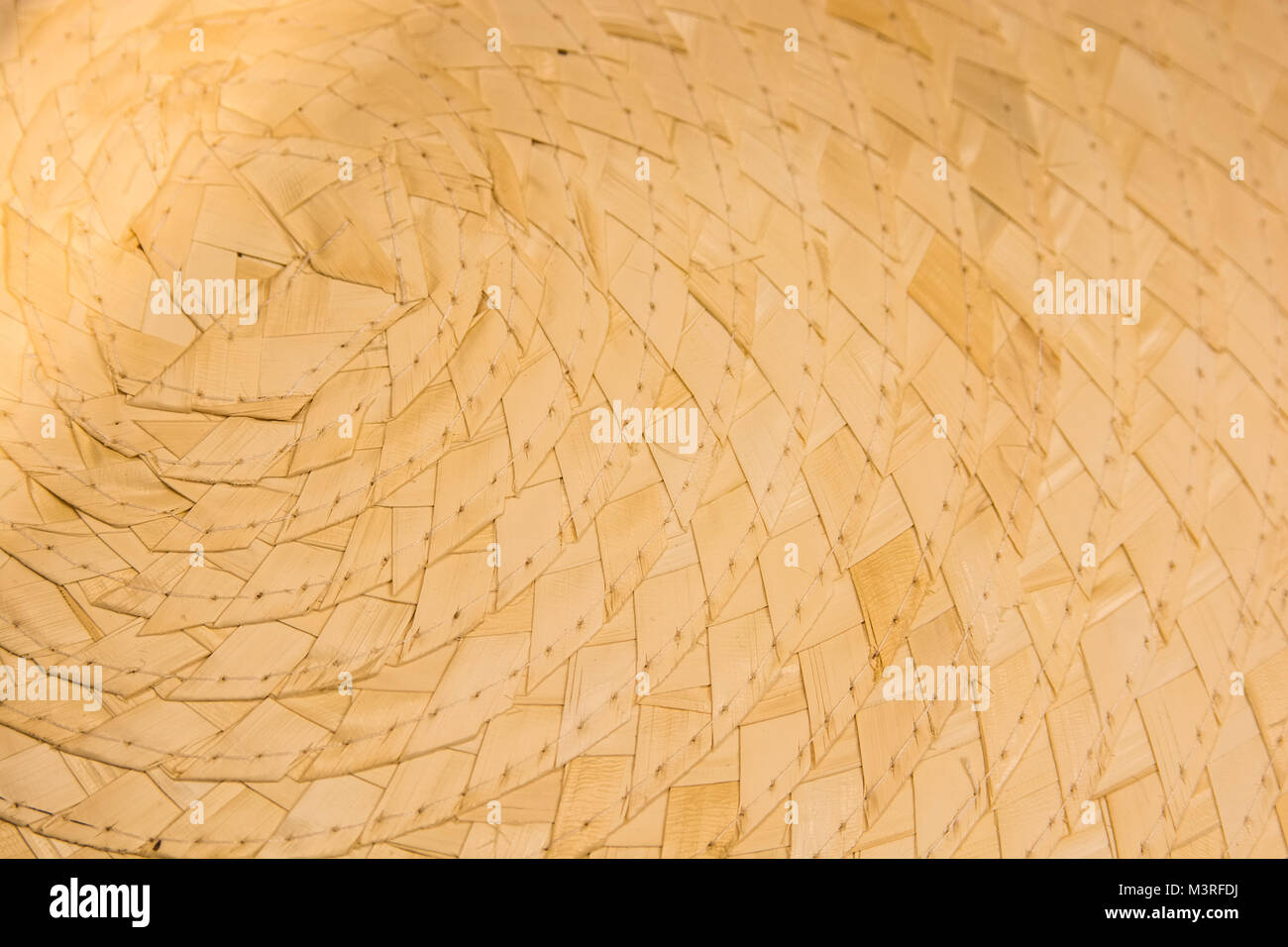 Straw basket texture close hi-res stock photography and images - Alamy