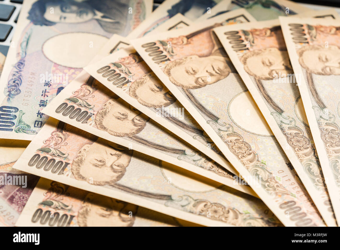 Japan money yen banknotes Stock Photo - Alamy