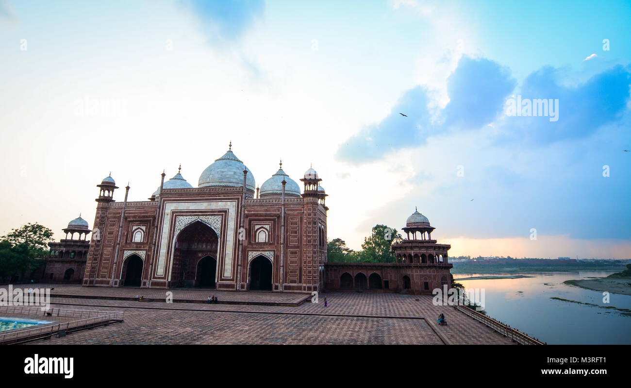 Taj Mahal at sunset in Agra, India. The Taj Mahal attracts 7-8 million ...