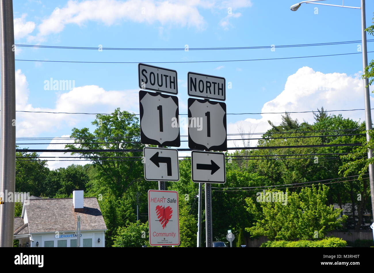 interstate 1 north and south road signs connecticut USA Stock Photo - Alamy
