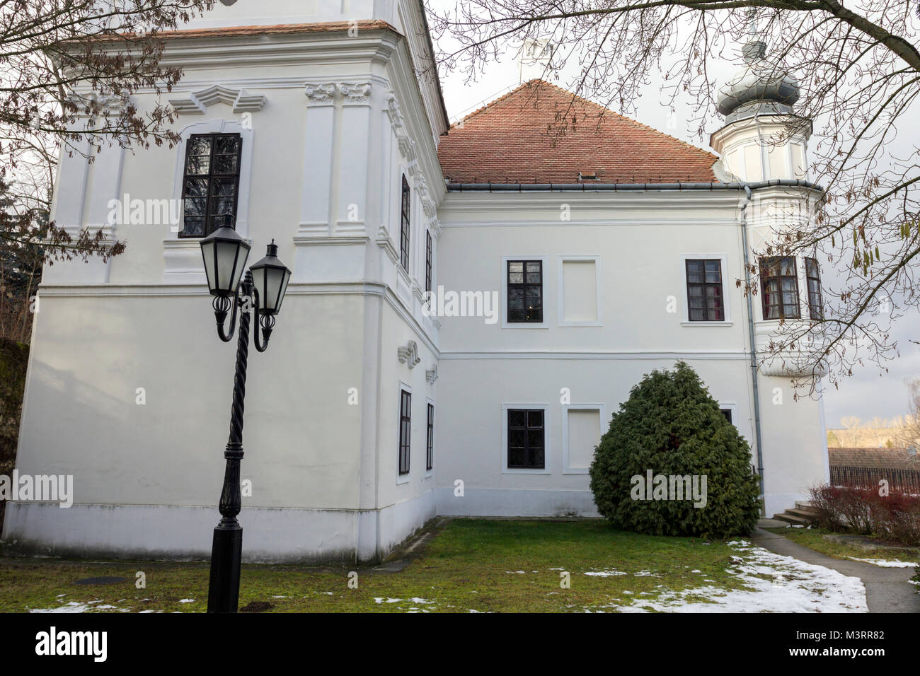 Teleki-Degenfeld castle in Szirak, Hungary Stock Photo - Alamy