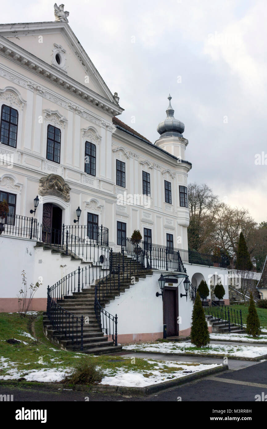 Teleki-Degenfeld castle in Szirak, Hungary Stock Photo - Alamy