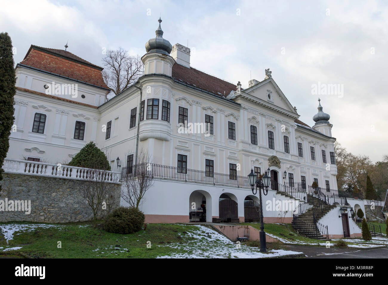 Teleki-Degenfeld castle in Szirak, Hungary Stock Photo - Alamy
