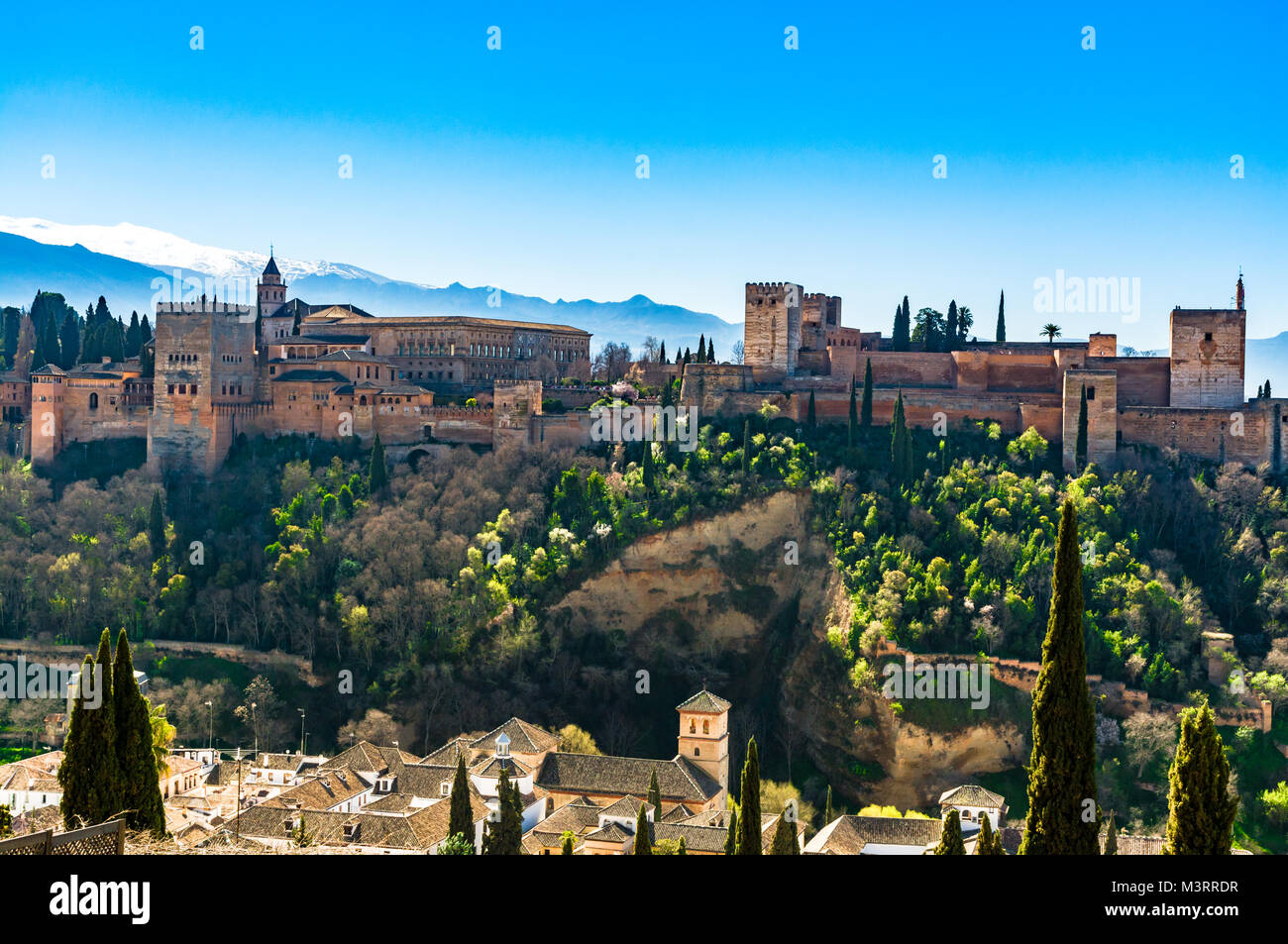 Granada, Spain: Alhambra palace and fortress complex Stock Photo - Alamy