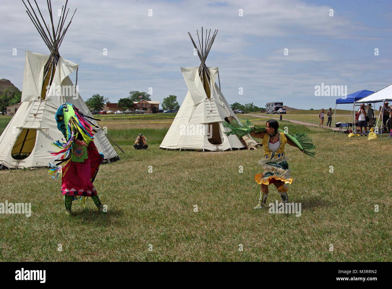 Women's Fancy Dance Stock Photo - Alamy