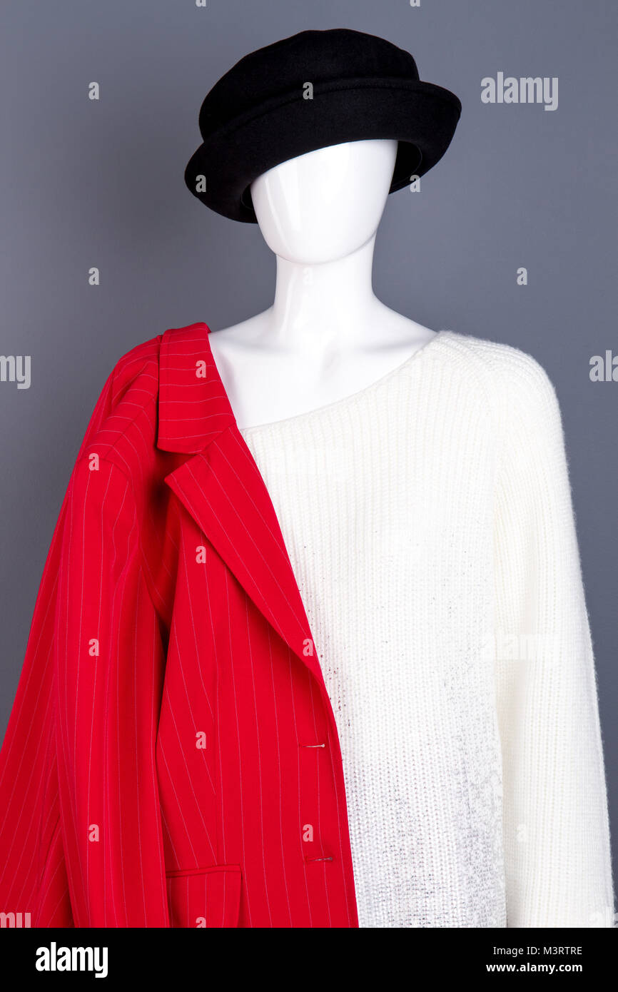 Figure dressed in formal hi-res stock photography and images - Alamy