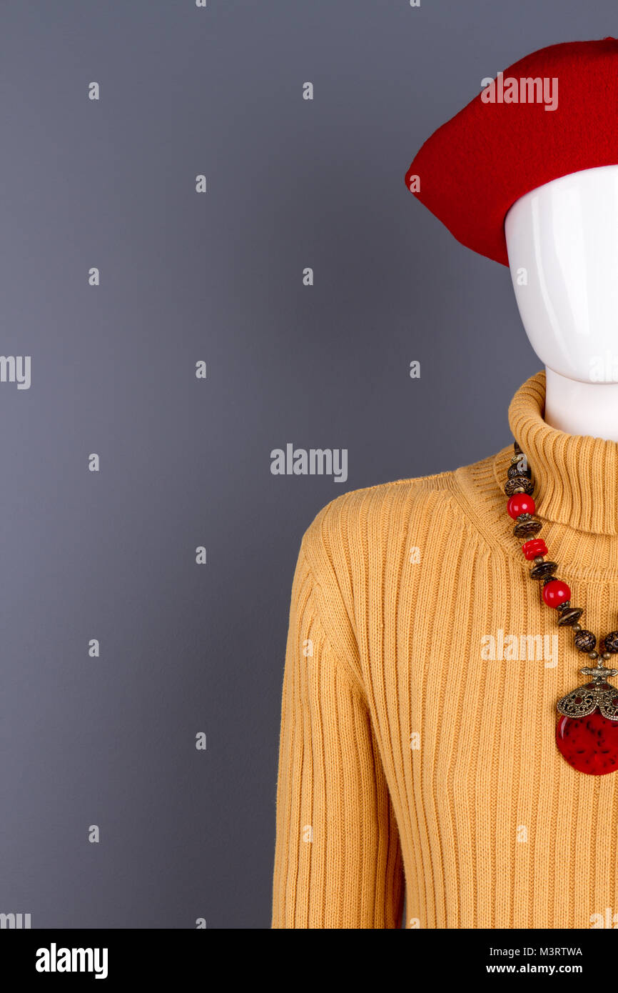 Yellow beret hi-res stock photography and images - Alamy