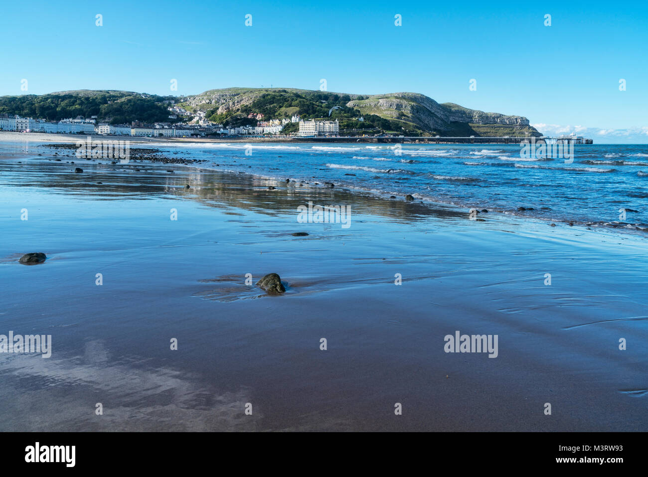 LLandudno, looking south to Great Orm and pier, seafront, beach, North ...