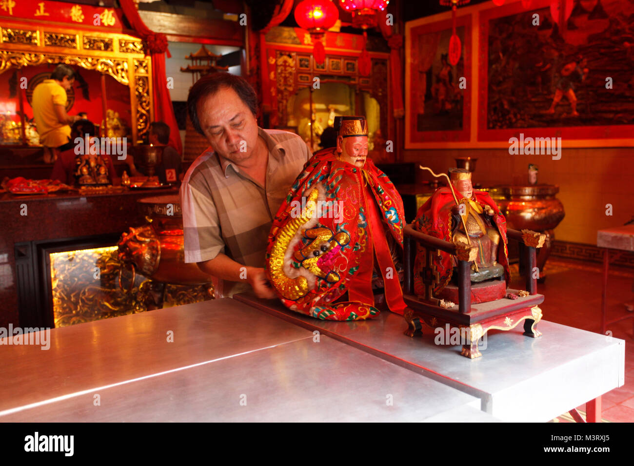 Rupang cleaning hi-res stock photography and images - Alamy