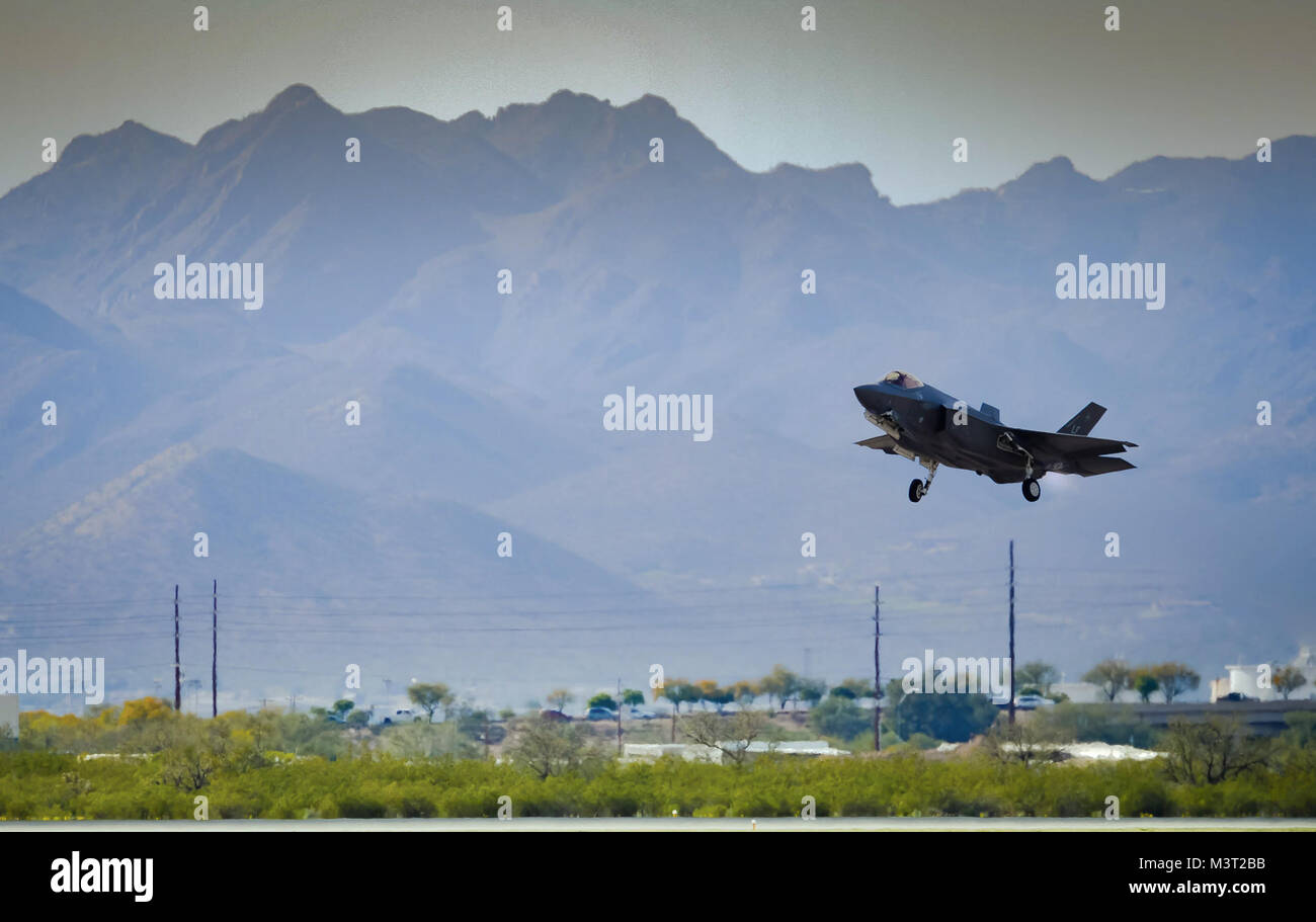 An F-35 Lightening II takes off from Davis-Monthan Air Force Base on ...
