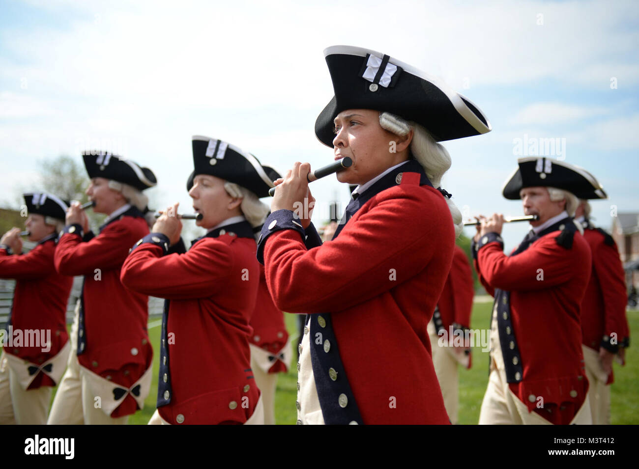 The U.S. Army’s Old Guard Fife and Drum Corps soldiers from the 3rd U.S ...