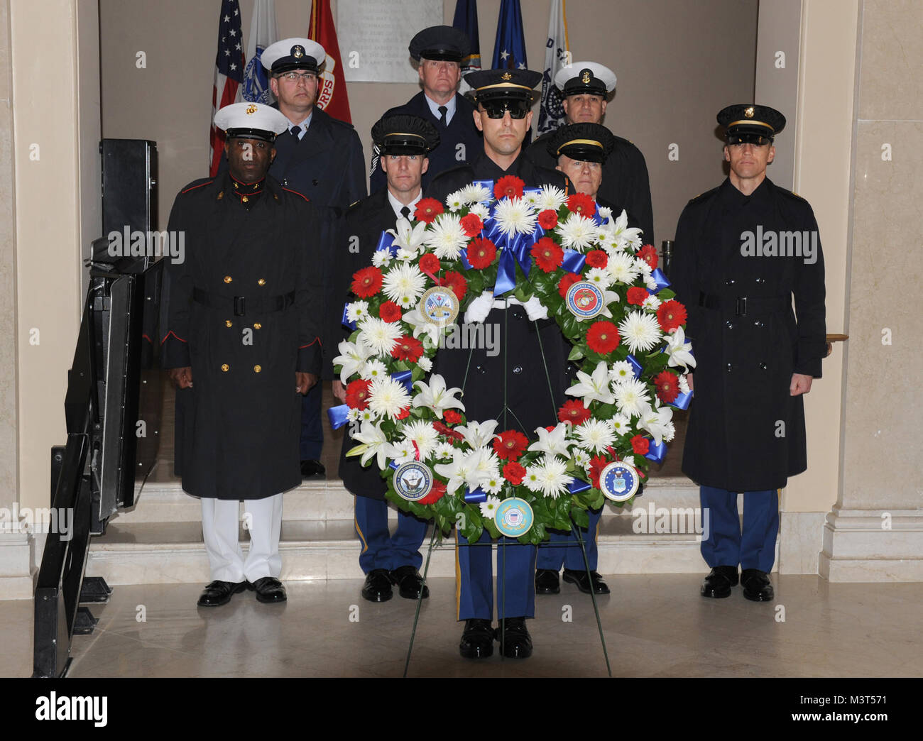 Group shot of The Senior Enlisted Advisor to the Chairman of the Joint ...