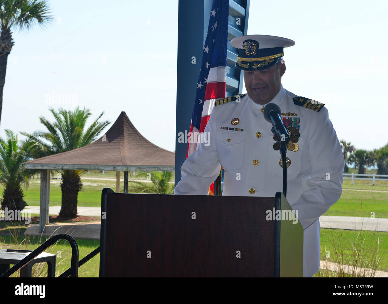 MAYPORT, Fla. (MAY 25, 2016) – Commander, Destroyer Squadron (DESRON ...