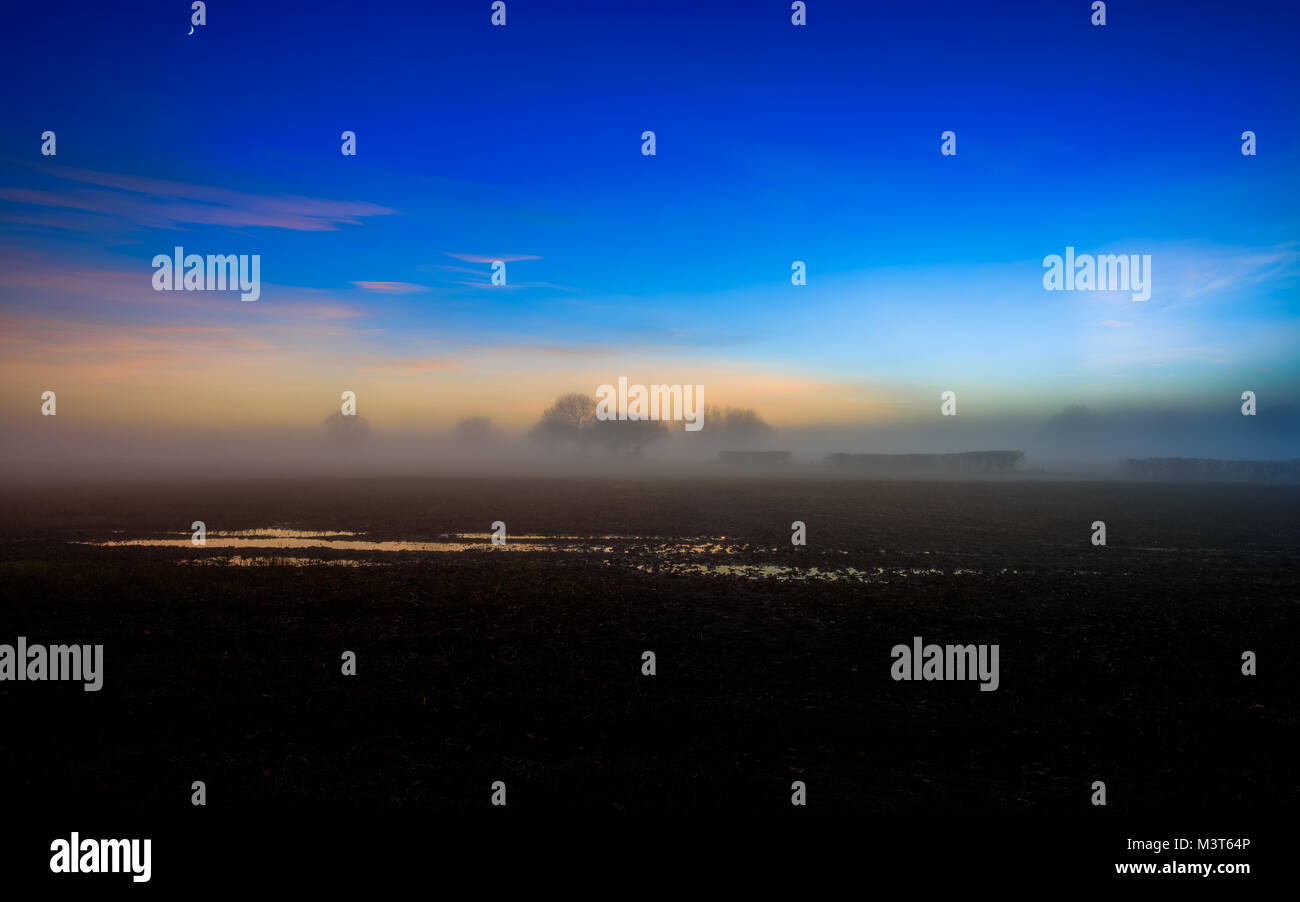 Mist abstract hi-res stock photography and images - Alamy