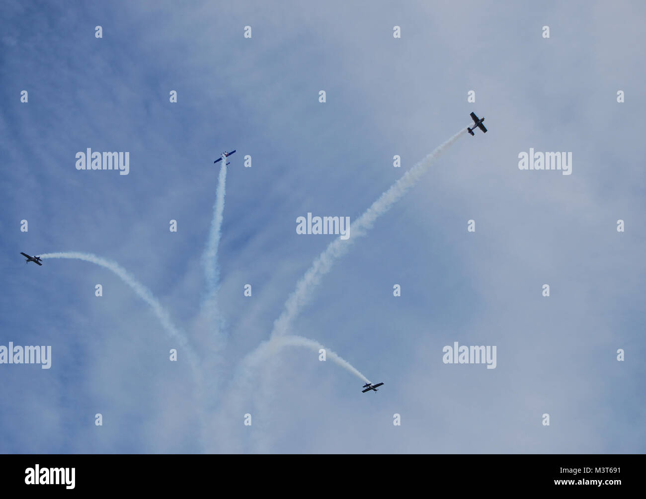 Four plane diamond formation hi-res stock photography and images - Alamy