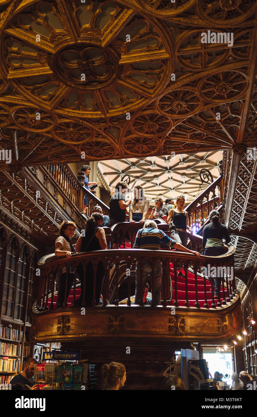 Interior of the Livraria Lello (Lello bookstore) - Porto, Portugal ...