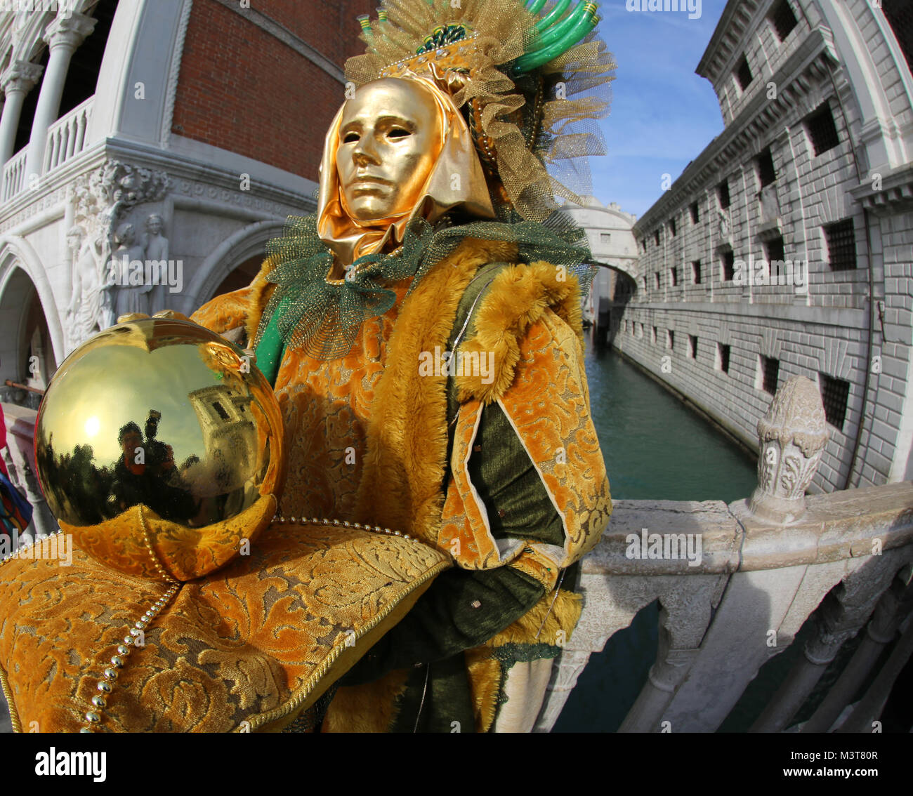 Venice carnival sun costume hi-res stock photography and images - Alamy