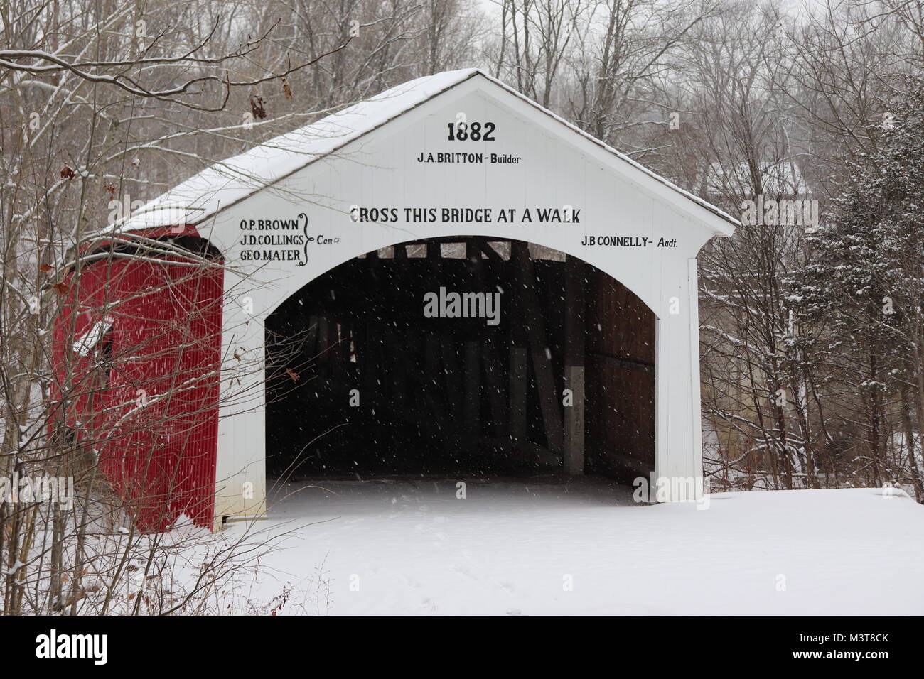 Narrows Covered Bridge Stock Photo - Alamy