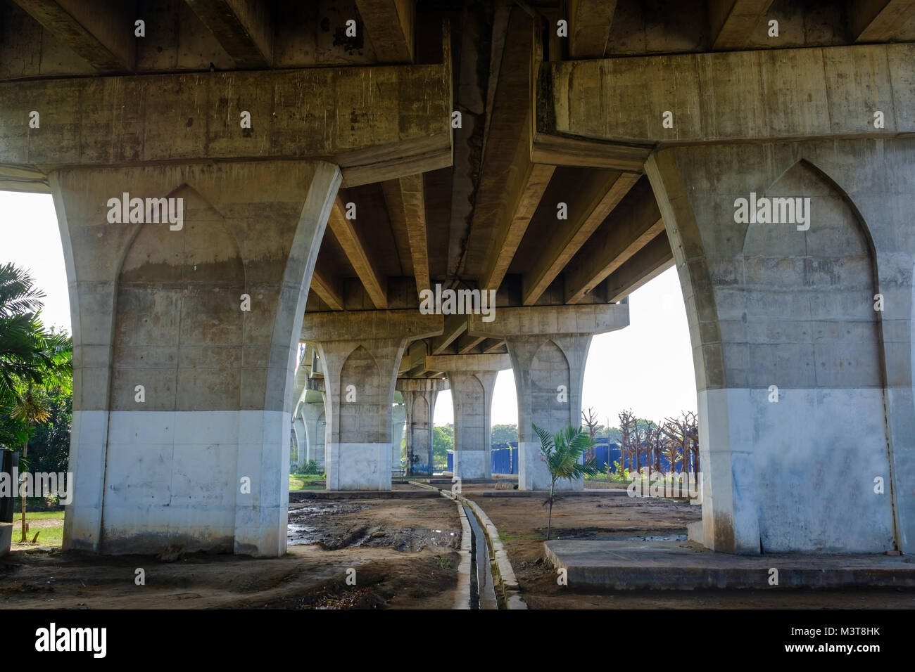 Bridge construction hi-res stock photography and images - Alamy
