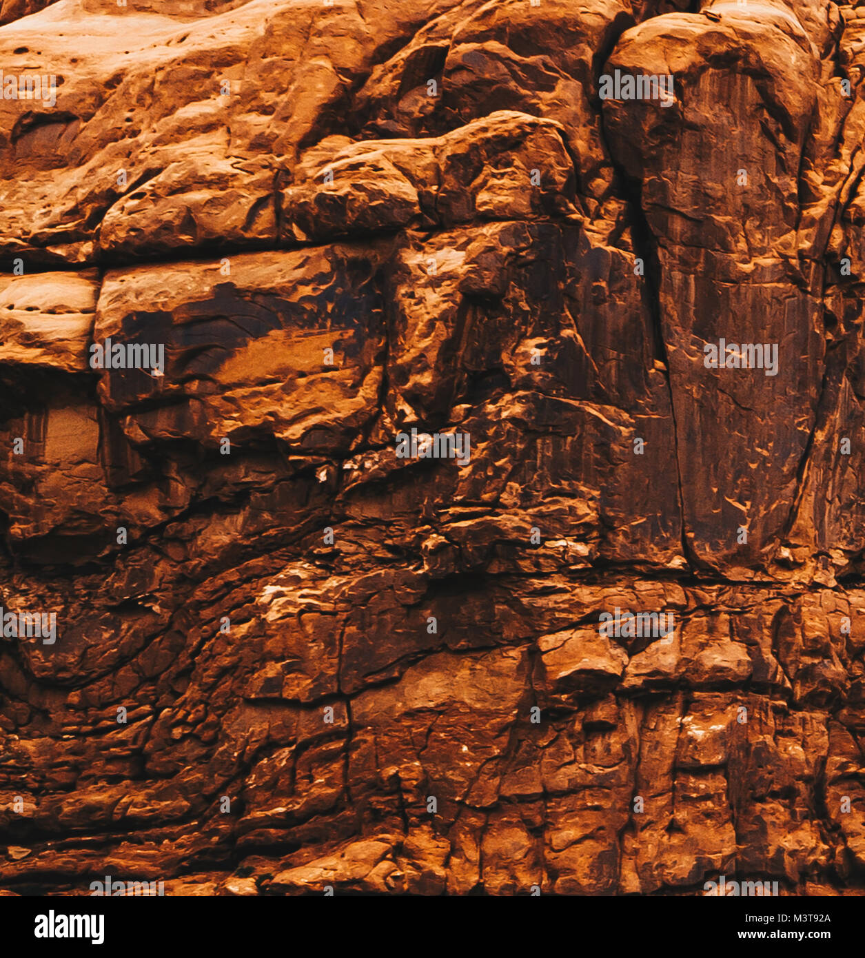 Red stone/rock texture pattern background Stock Photo - Alamy