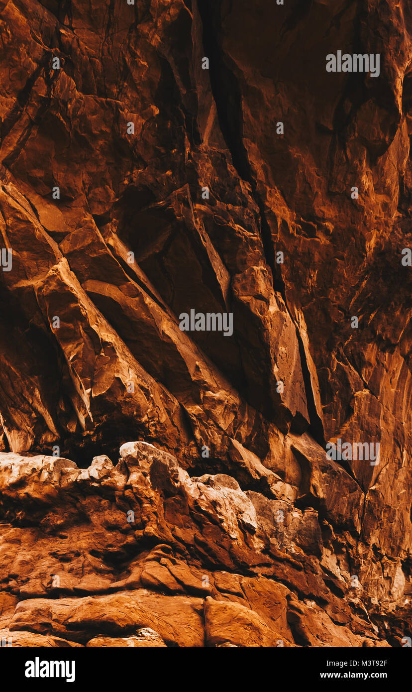 Red stone/rock texture pattern background Stock Photo - Alamy