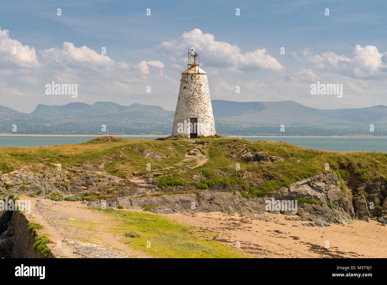 Twr bach lighthouse hi-res stock photography and images - Alamy